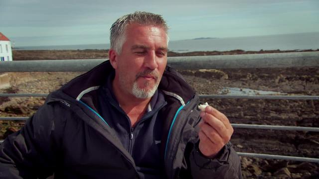 Watch Paul Hollywood's Pies & Puds S01:E02 - Episode 2 - Free TV Shows ...