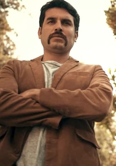 Watch Deep Undercover S01:E31 - Operation Lockdown: Imprisoned Cop ...