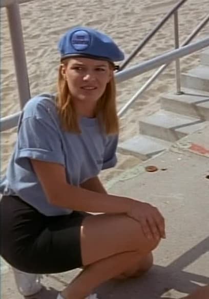 Watch Pacific Blue S02:E10 - Cranked Up - Free TV Shows | Tubi