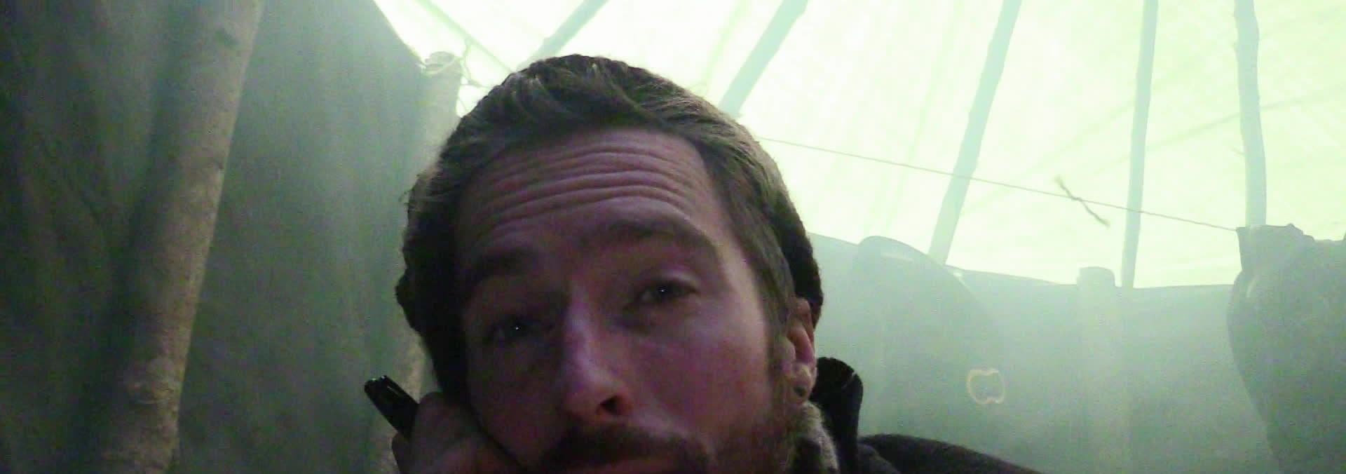 Watch Alone S01:E10 - Brokedown Palace - Free TV Shows | Tubi