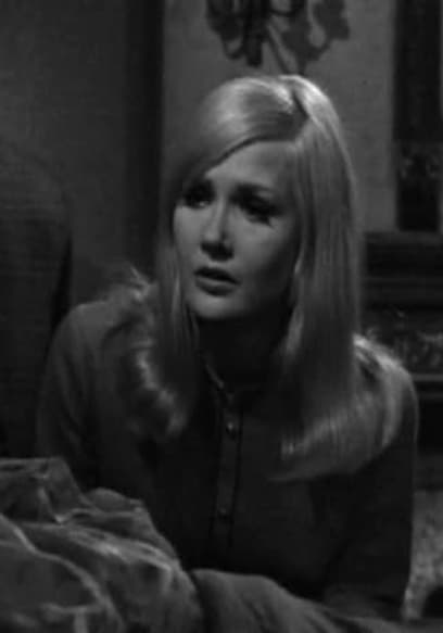 Watch Dark Shadows: The Beginning S05:E17 - Episode - Free TV Shows | Tubi