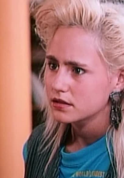 Watch Degrassi High S02:E21 - Crossed Wires - Free TV Shows | Tubi