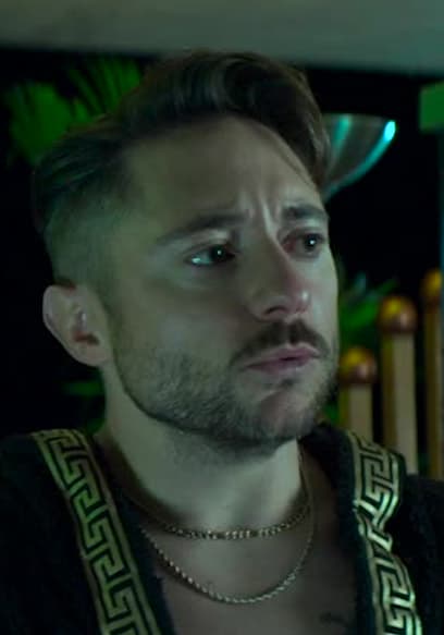 Watch Brassic S04:E04 - Lost in the Woods - Free TV Shows | Tubi