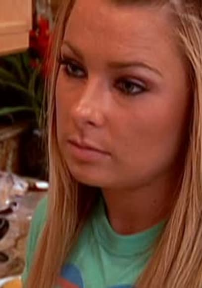 Watch Bad Girls Club S05:E09 - Life's a Bleach - Free TV Shows | Tubi