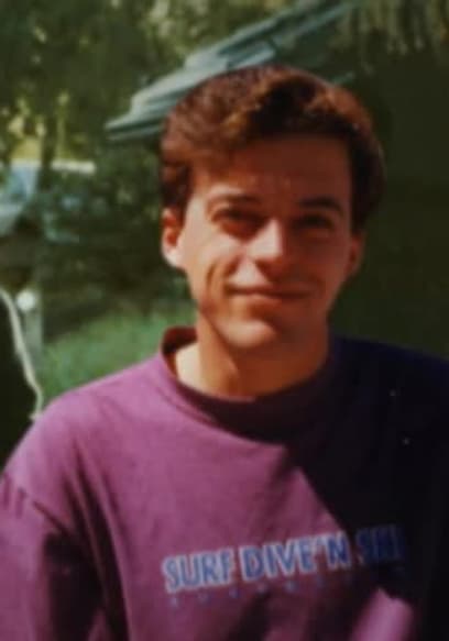 Watch Forensic Investigators S02:E01 - Astbury - Free TV Shows | Tubi