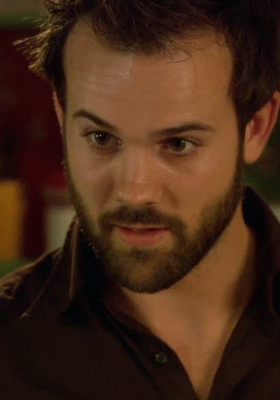 Watch Packed to the Rafters S01:E06 - Facing Demons - Free TV Shows | Tubi