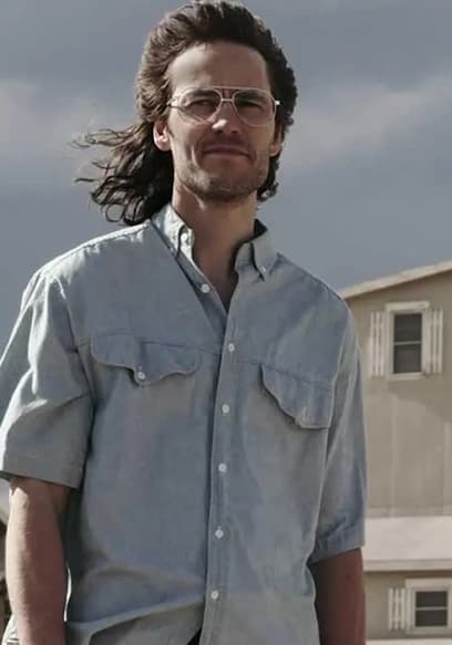 Watch Mad Minds S01:E03 - David Koresh: The Waco Siege & the Branch ...