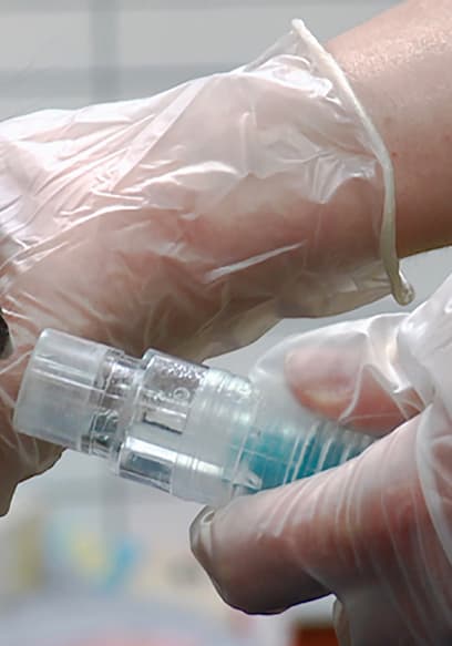 Watch Doctor Barry S01:E01 - Barry’s Big Day - Free TV Shows | Tubi