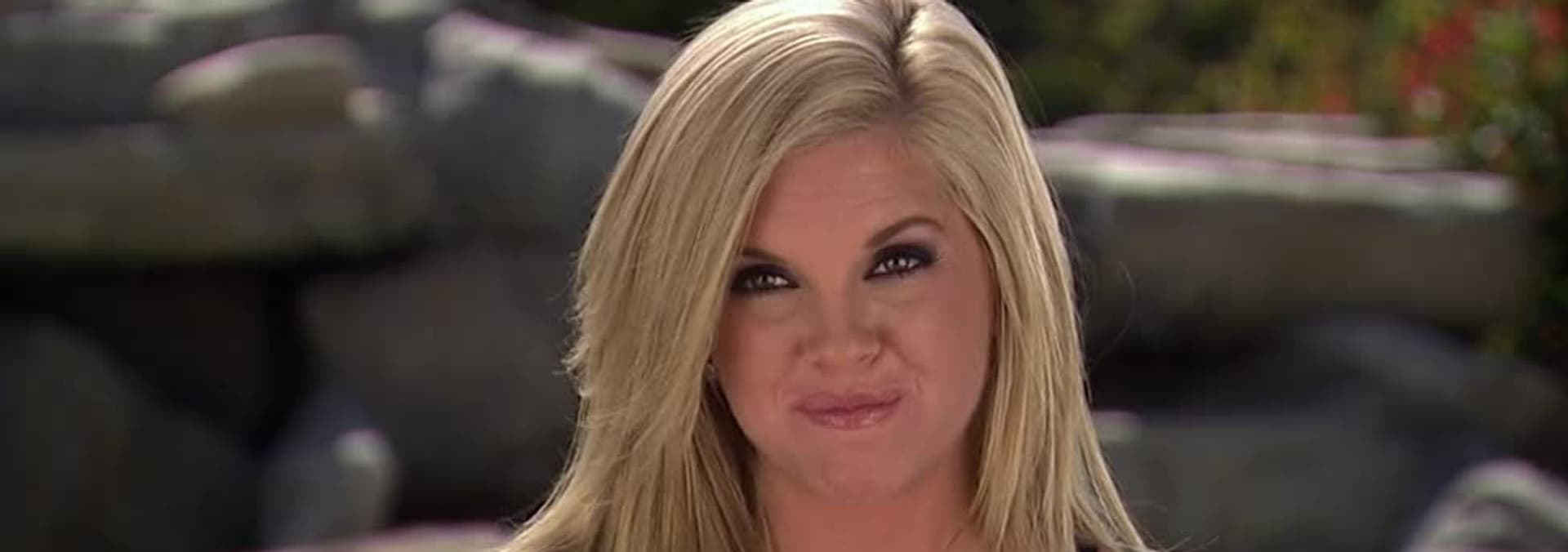 Watch The Girls Next Door S06:E04 - The S'more the Merrier - Free TV ...