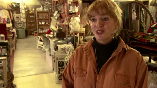 Watch Hoarding: Buried Alive - Free TV Shows | Tubi