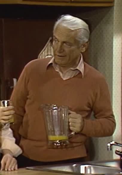 Watch Too Close for Comfort S04:E17 - The Return of - Free TV Shows | Tubi