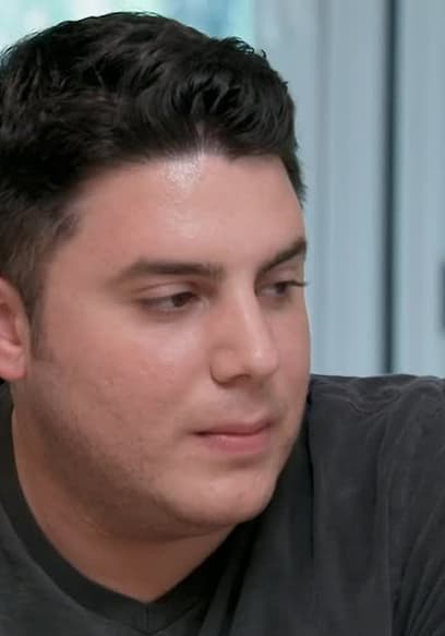 Watch Leah Remini: It's All Relative S02:E03 - Leah - Free TV Shows | Tubi