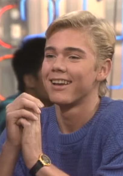 Watch Silver Spoons S05:E508 - The Triangle - Free TV Shows | Tubi