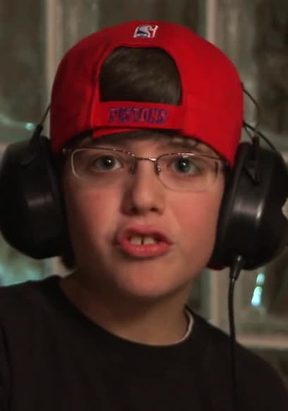 Watch Ariel & Zoey & Eli, Too S02:E03 - Feel Worthy - Free TV Shows | Tubi