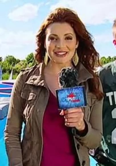 Watch Wipeout Canada S01 E12 Tight And Bright Free Tv Shows Tubi