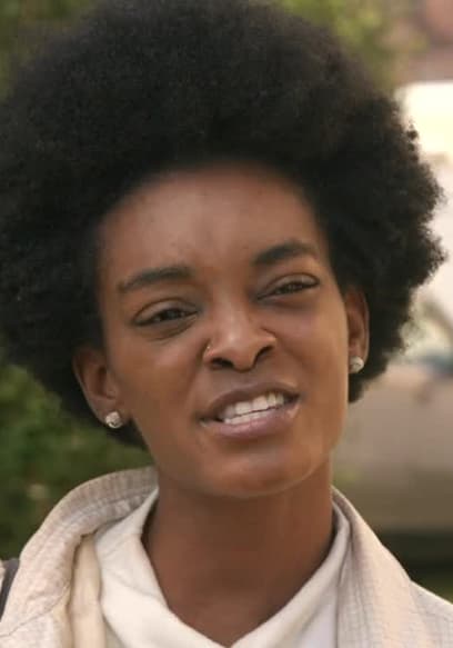 Watch Road Comics S01:E04 - Rojo vs. Erica, Marcus v - Free TV Shows | Tubi