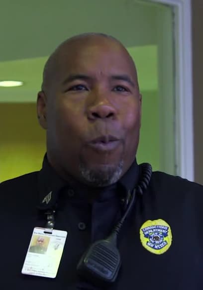 Watch Behind Bars: Rookie Year S01:E07 - Sink or Swim - Free TV Shows ...