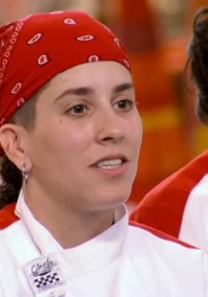 Watch Hell's Kitchen S10:E08 - 12 Chefs Compete - Free TV Shows | Tubi