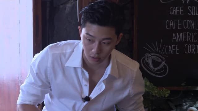 Watch Youn's Kitchen 2 S02:E01 - Episode 1 - Free TV Shows | Tubi