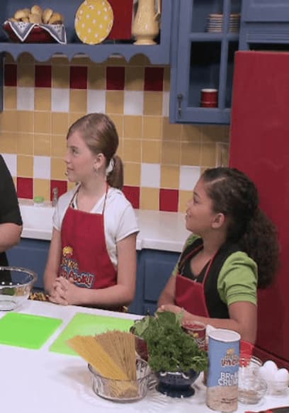 Watch Hey Kids Let's Cook S04:E02 - Spaghetti and Meatballs - Free TV ...