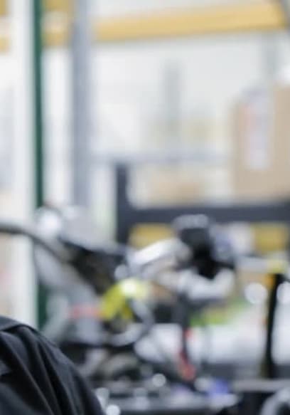 Watch Tech Toys S03:E10 - Ready, Set, Play - Free TV Shows | Tubi