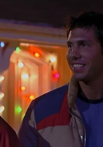 Watch Fear Factor S04:E13 - Cable Surfing/Xmas Gift - Free TV Shows | Tubi