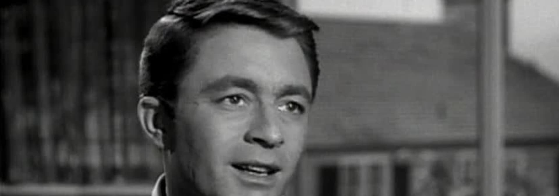 Watch My Favorite Martian S02:E19 - Uncle Martin and the Identified ...