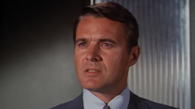 Watch The FBI S07:E03 - The Last Job - Free TV Shows | Tubi