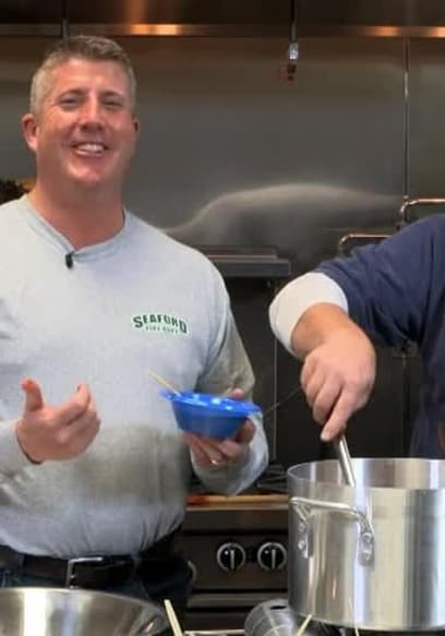 Watch Firehouse Kitchen S05:E01 - Seaford Fire Department - Free TV ...