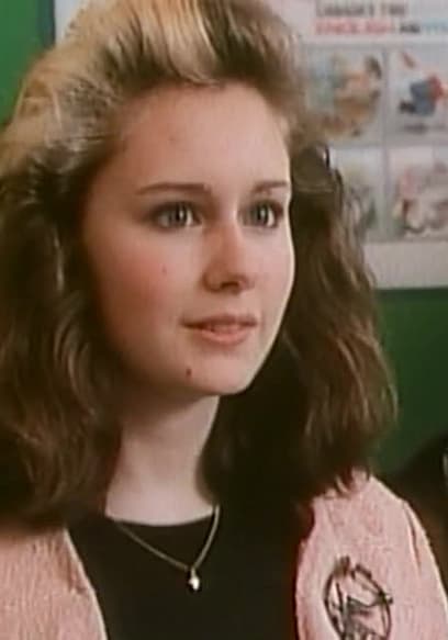 Watch Degrassi High S01:E04 - Dream On - Free TV Shows | Tubi