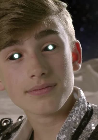 Watch Total Eclipse S02:E05 - Find Your Voice - Free TV Shows | Tubi