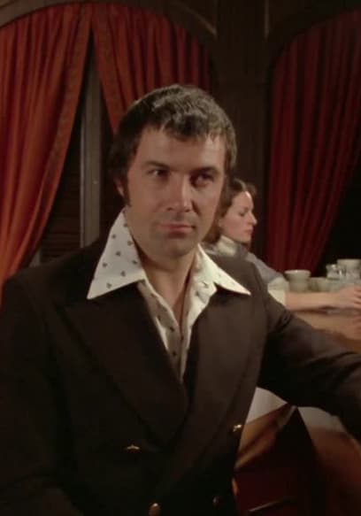 Watch The Professionals S02:E10 - Fall Girl - Free TV Shows | Tubi