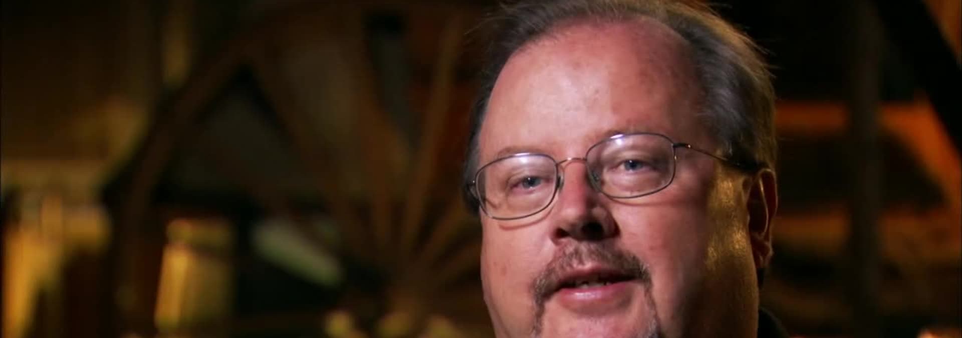 Watch Mysteries at the Museum S02:E10 - Lottery Scam and More - Free TV ...