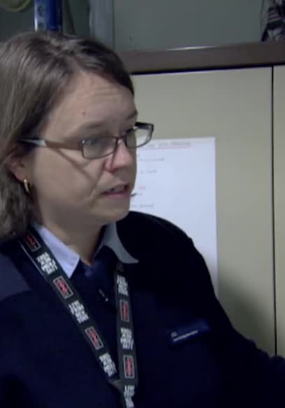 Watch UK Border Force S01:E03 - Episode 3 - Free TV Shows | Tubi