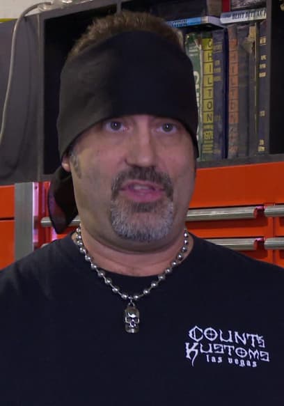 Watch Counting Cars S04:E19 - Fighting Ford Part 1 - Free TV Shows | Tubi