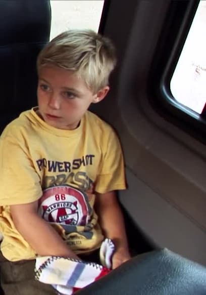 Watch Kate Plus 8 S02:E15 - RV Breakdown - Free TV Shows | Tubi