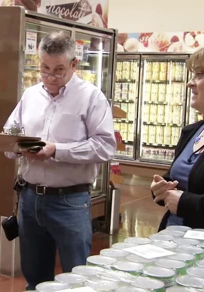 Watch Extreme Couponing S05:E03 - Jen vs. Joni - Free TV Shows | Tubi