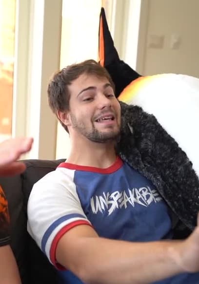 Watch Unspeakable S02:E14 - 8 Ways to Smile Prank Challenge - Free TV ...