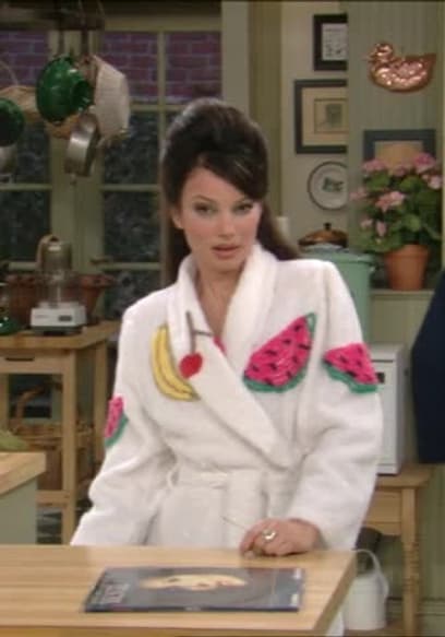 Watch The Nanny S03:E17 - Val's Boyfriend - Free TV Shows | Tubi