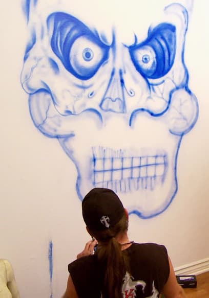 Watch Counting Cars S03:E04 - Pimp My Bus - Free TV Shows | Tubi