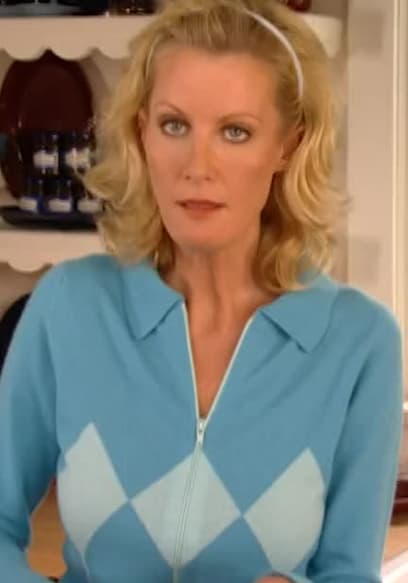 Watch Semi-Homemade Cooking With Sandra Lee S01:E03 - Free TV Shows | Tubi