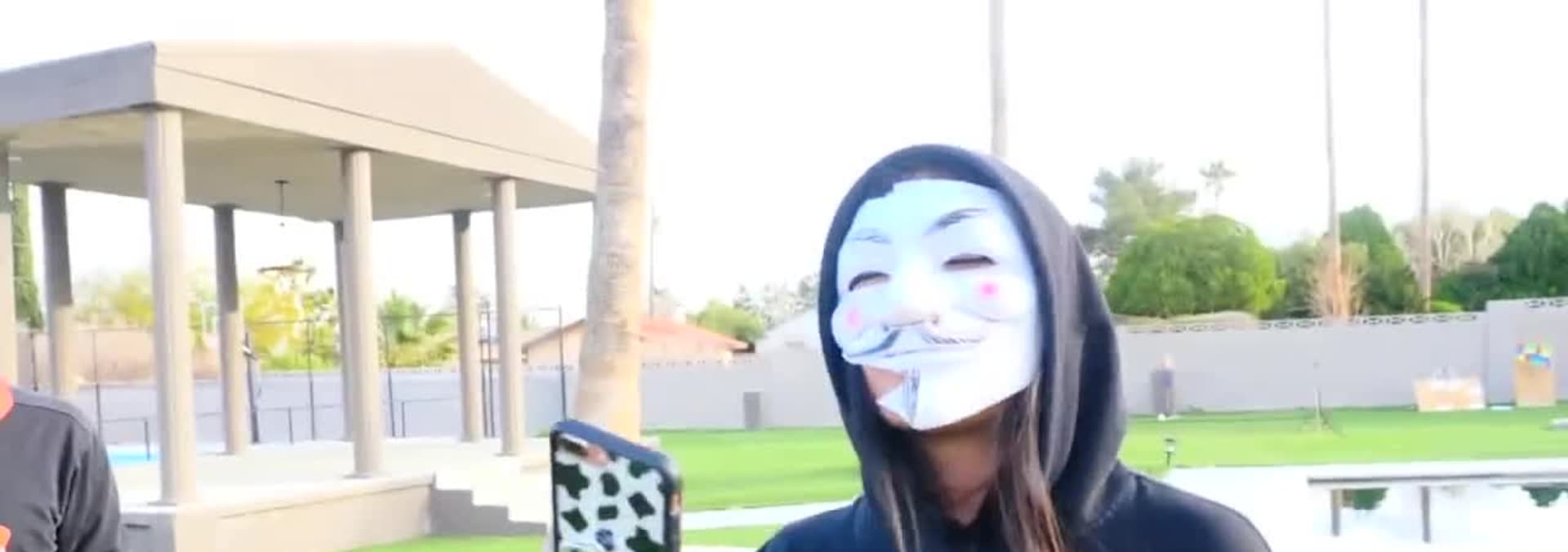 Watch Spy Ninjas S17:E06 - LAST to LEAVE CIRCLE WINS $10000 SAFE HOUSE ...