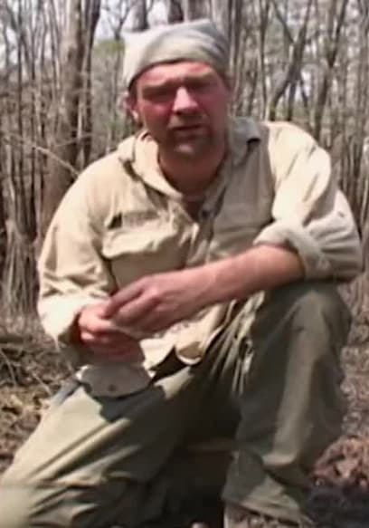 Watch Survivorman S01:E01 - Georgian Swamp - Free TV Shows | Tubi