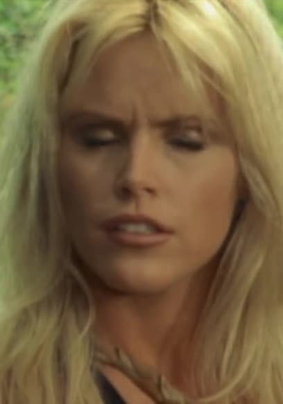 Watch Sheena (Español) S01:E04 - Rite of Passage - Free TV Shows | Tubi