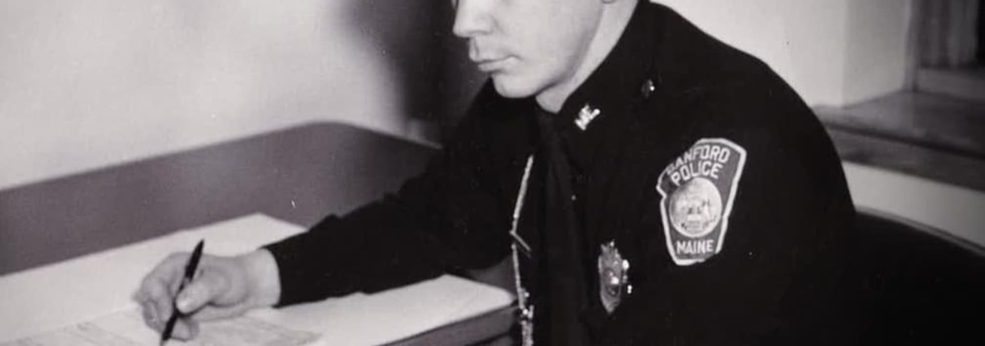 Watch Deep Undercover S01:E19 - Operation Straight Arrow: Double Agent ...