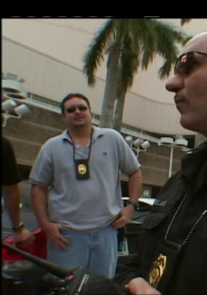 Watch The First 48 S04:E06 - Miami City Vice - Free TV Shows | Tubi