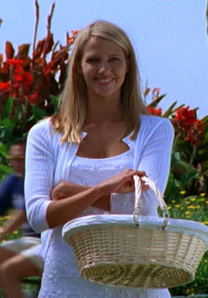 Watch Pacific Blue S05:E12 - God's Gift - Free TV Shows | Tubi