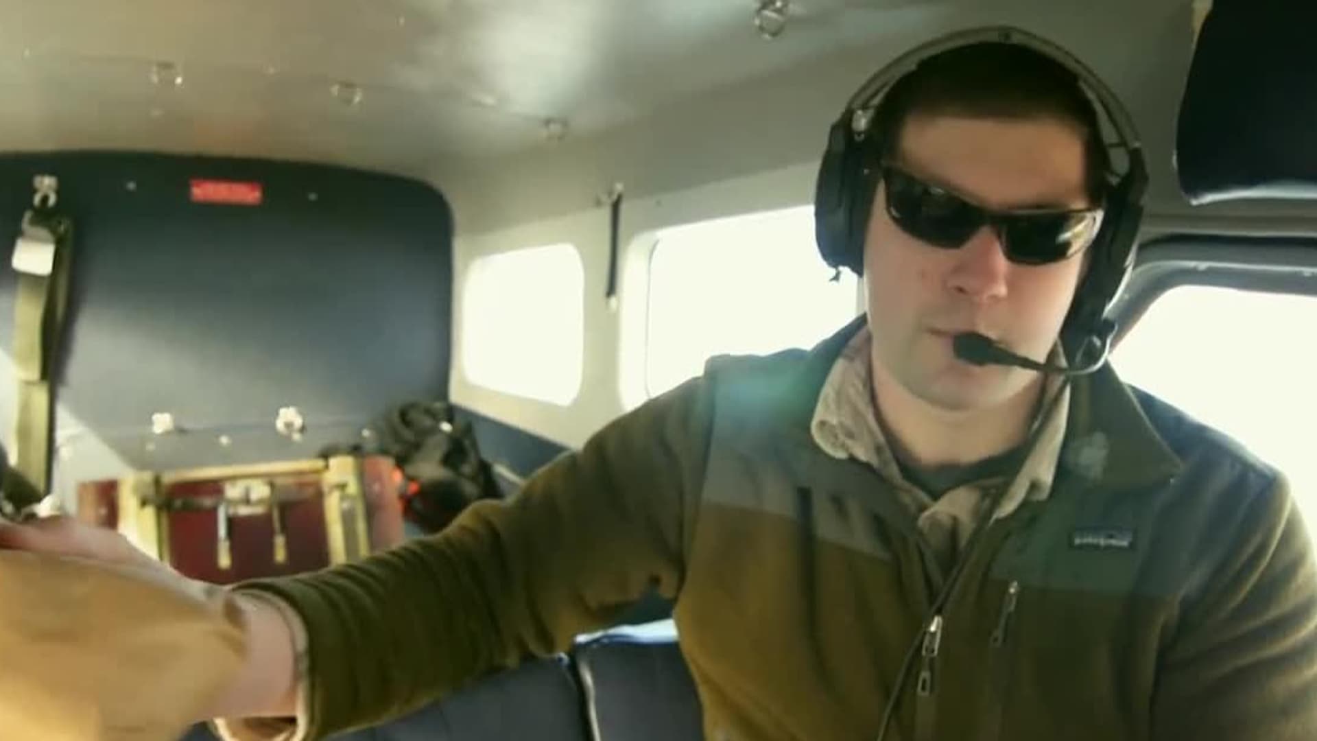 Watch Alaska's Ultimate Bush Pilots - Free TV Shows | Tubi