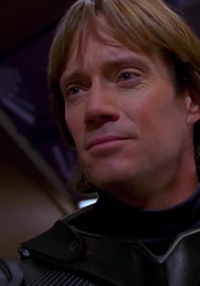 Watch Andromeda S01:E02 - To Loose the Fateful Light - Free TV Shows | Tubi