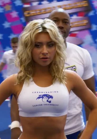 Watch Hellcats S01:E12 - Papa, Oh Papa - Free TV Shows | Tubi